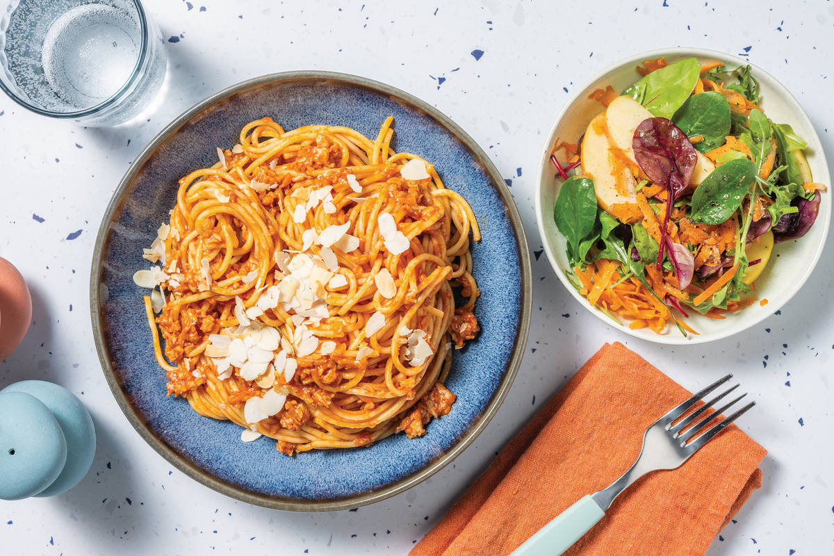 Beef Mince & Basil Pesto Spaghetti Recipe | HelloFresh