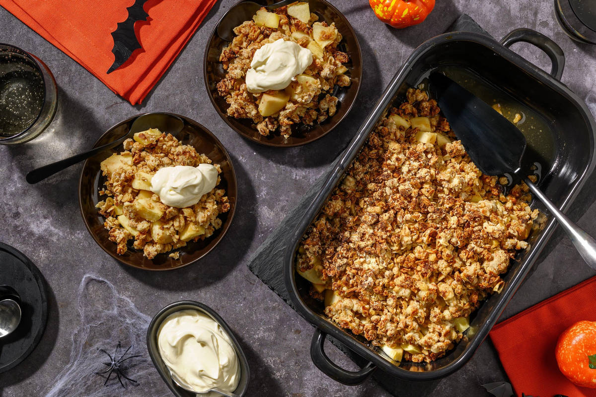 Salted Caramel 'Poison Apple' Crumble Recipe | HelloFresh