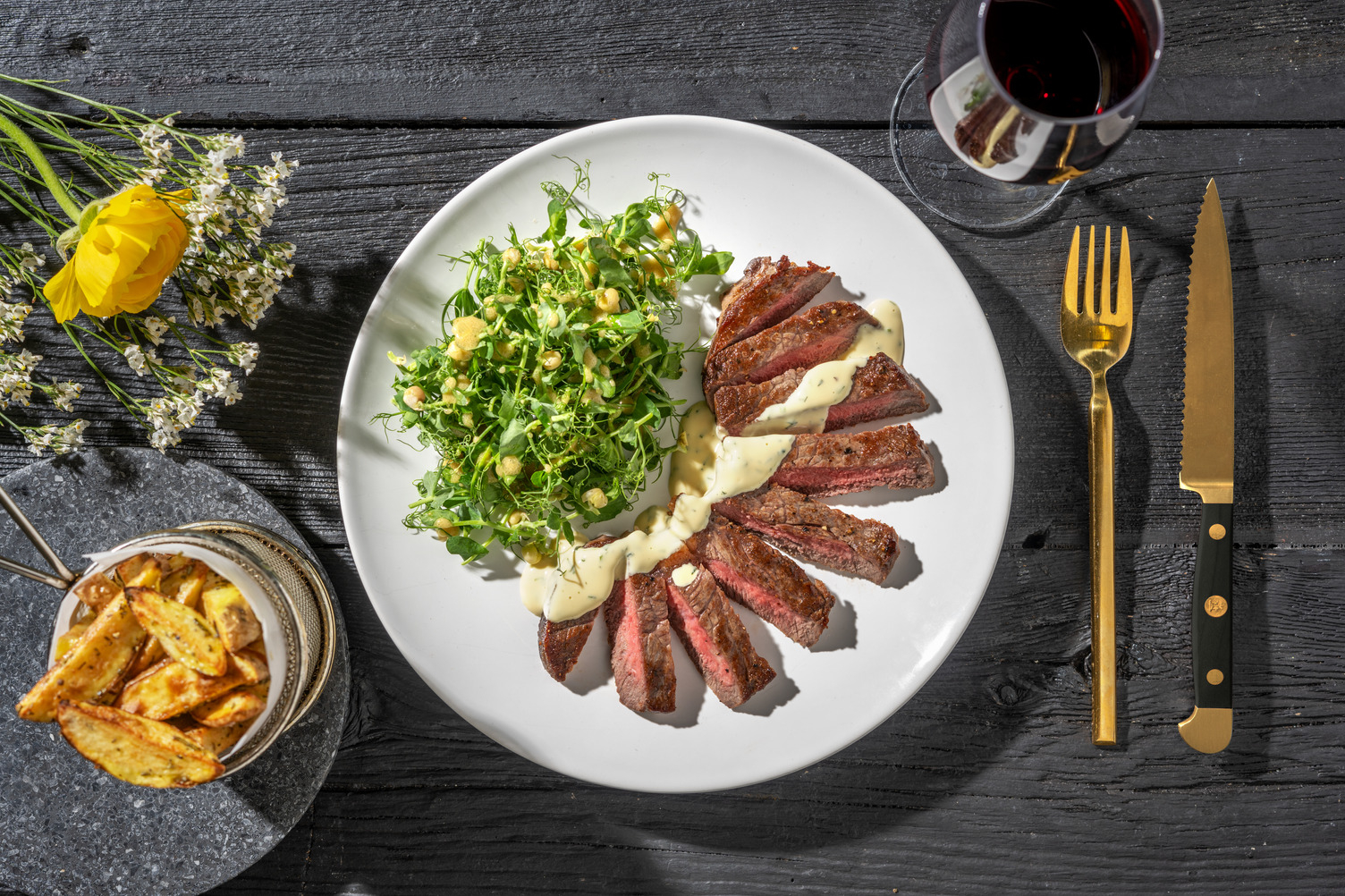 21 Day Aged Sirloin Steak and Creamy Tarragon Sauce Recipe | HelloFresh