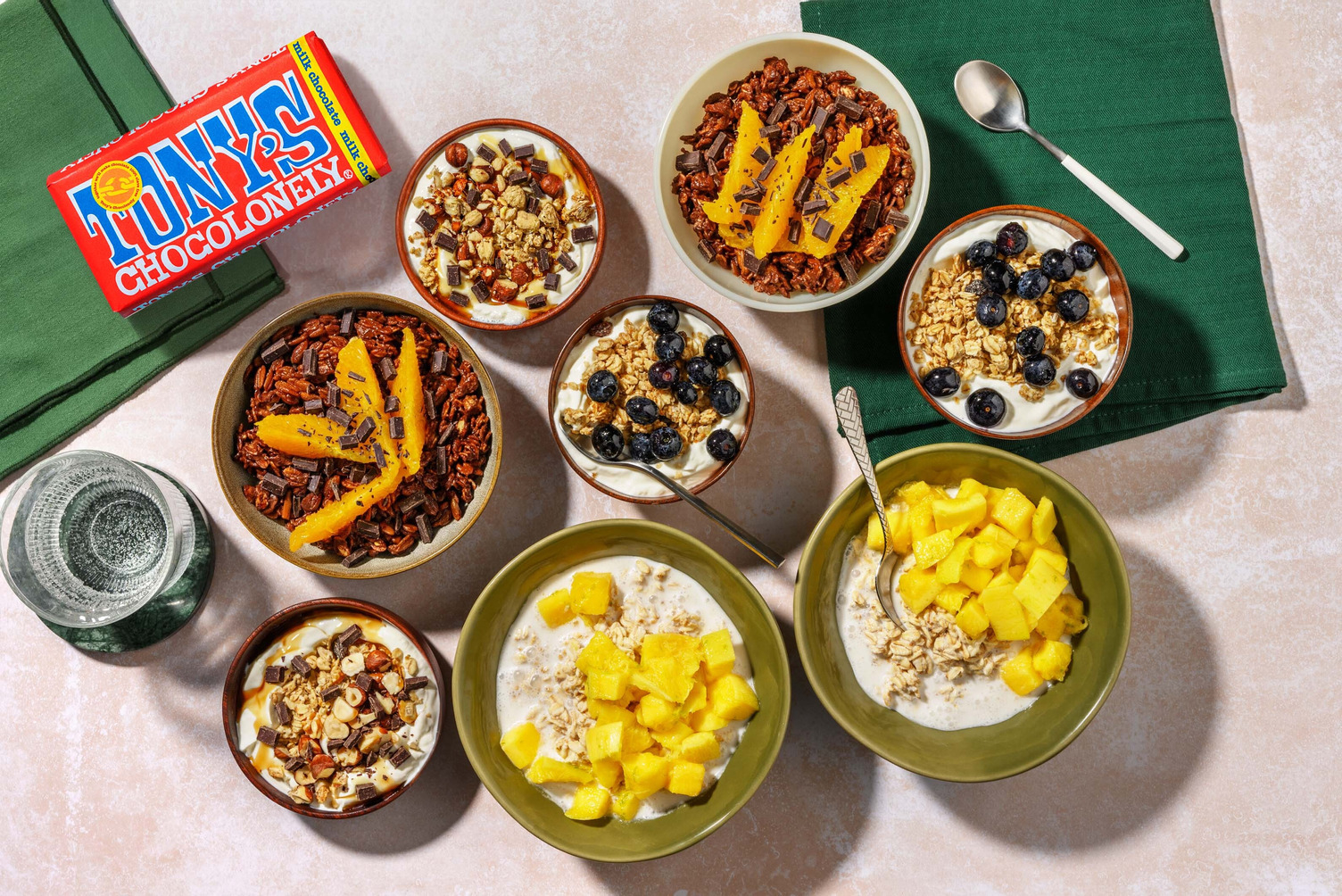 Oats and Granola Yoghurt Bowls | 8 Portions | with Tony's Chocolonely ...