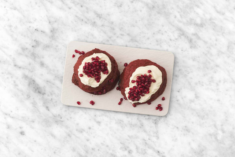 Red velvet pancakes Recept | HelloFresh